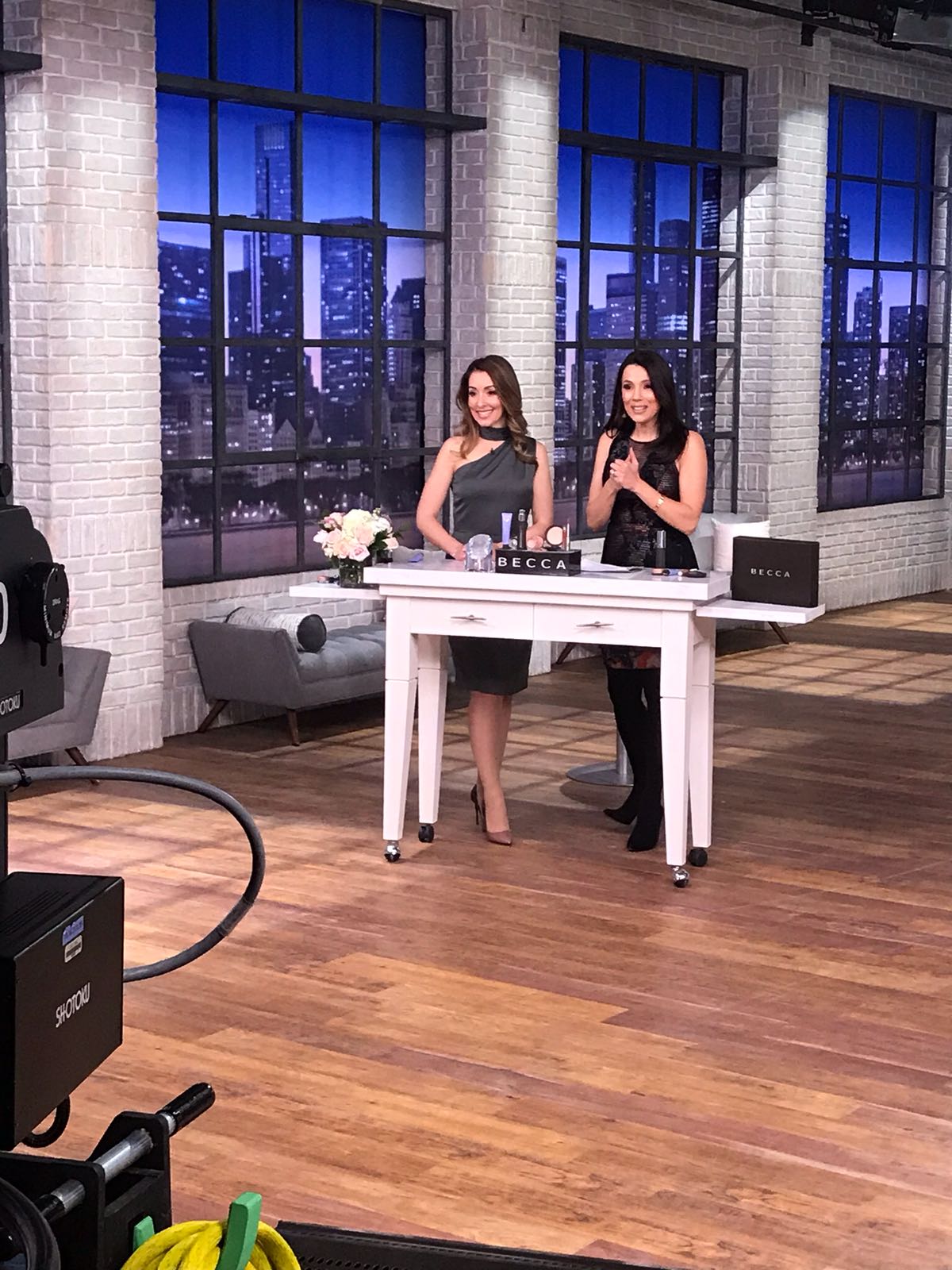 Female TV Presenter Based in London, UK | Ruth Frances